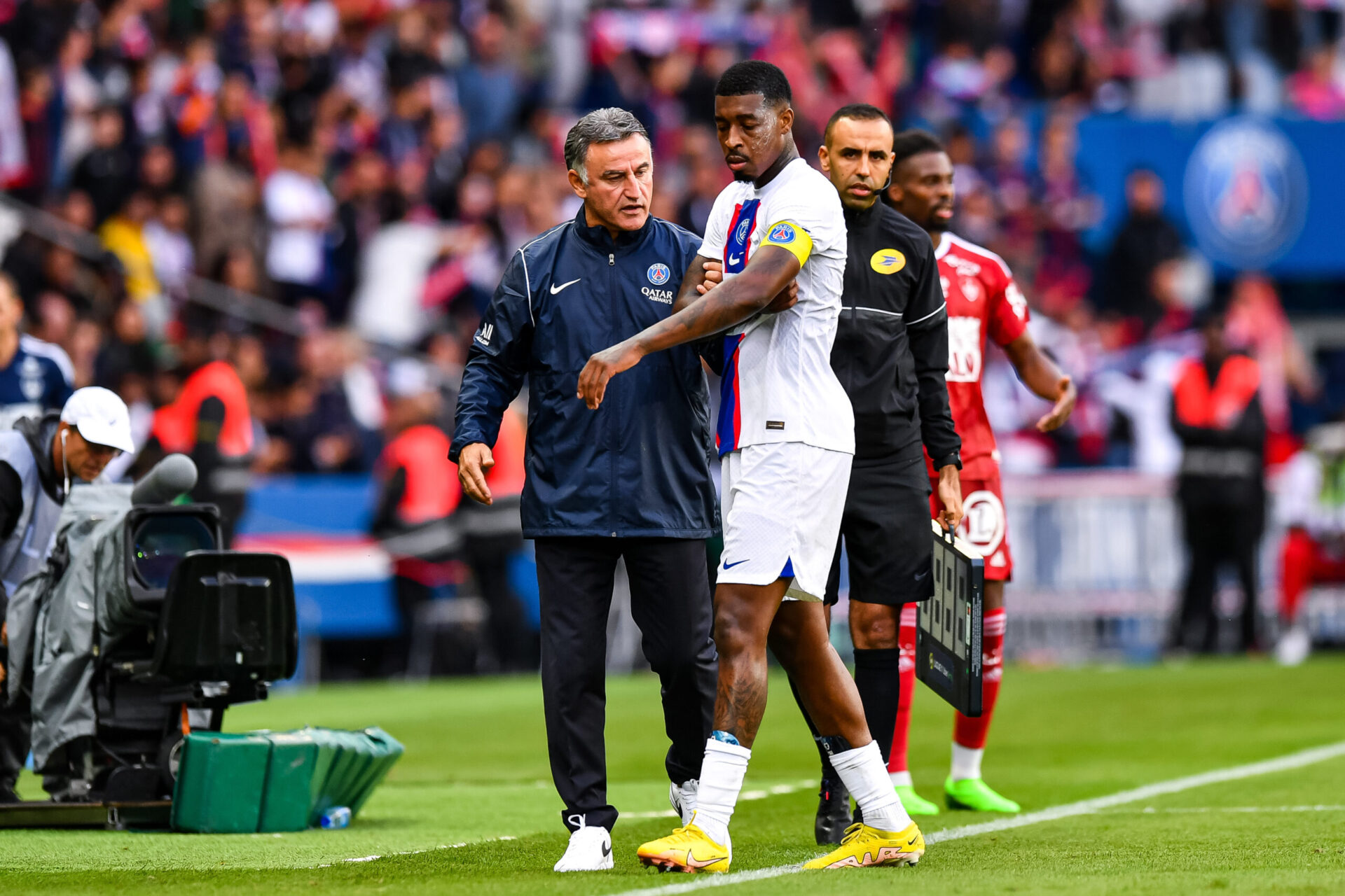 PSG : le "maestro" Presnel Kimpembe file au Qatar — foot11.com