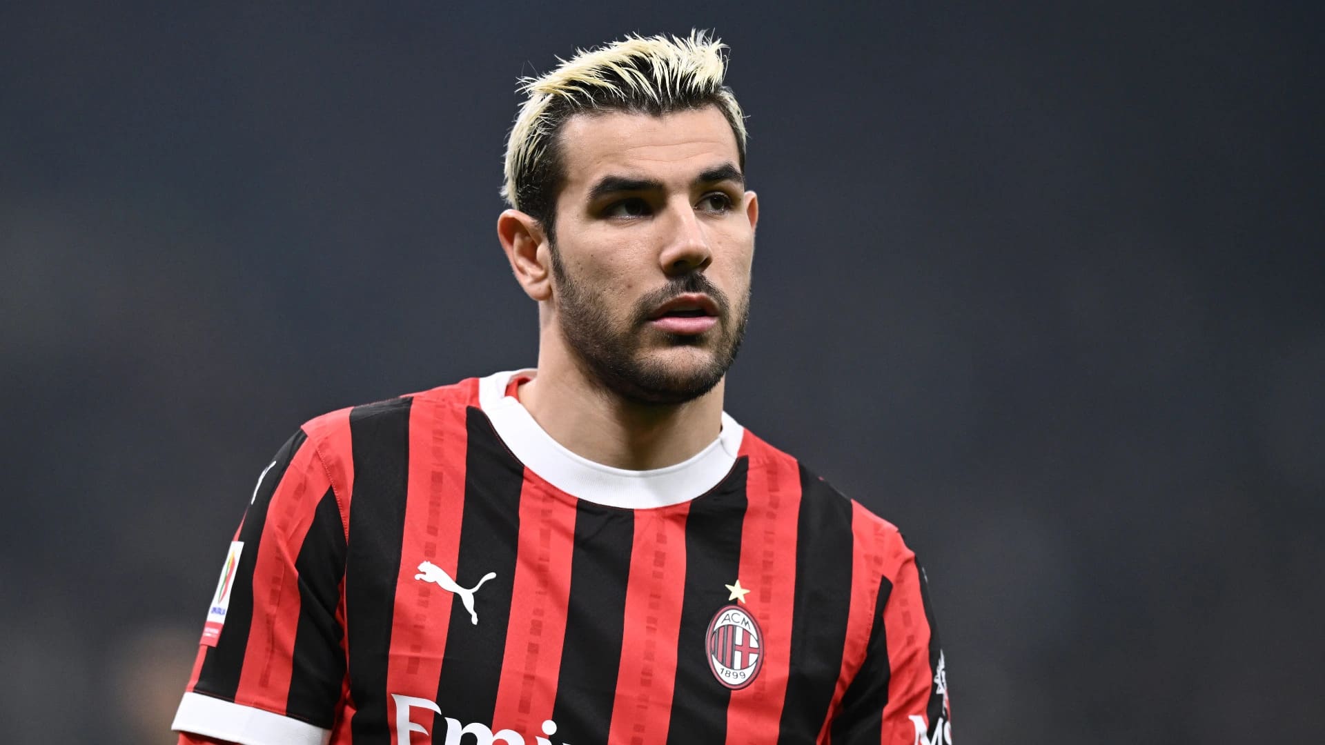 Théo Hernandez viré de l'AC Milan, deux géants de Premier League ...